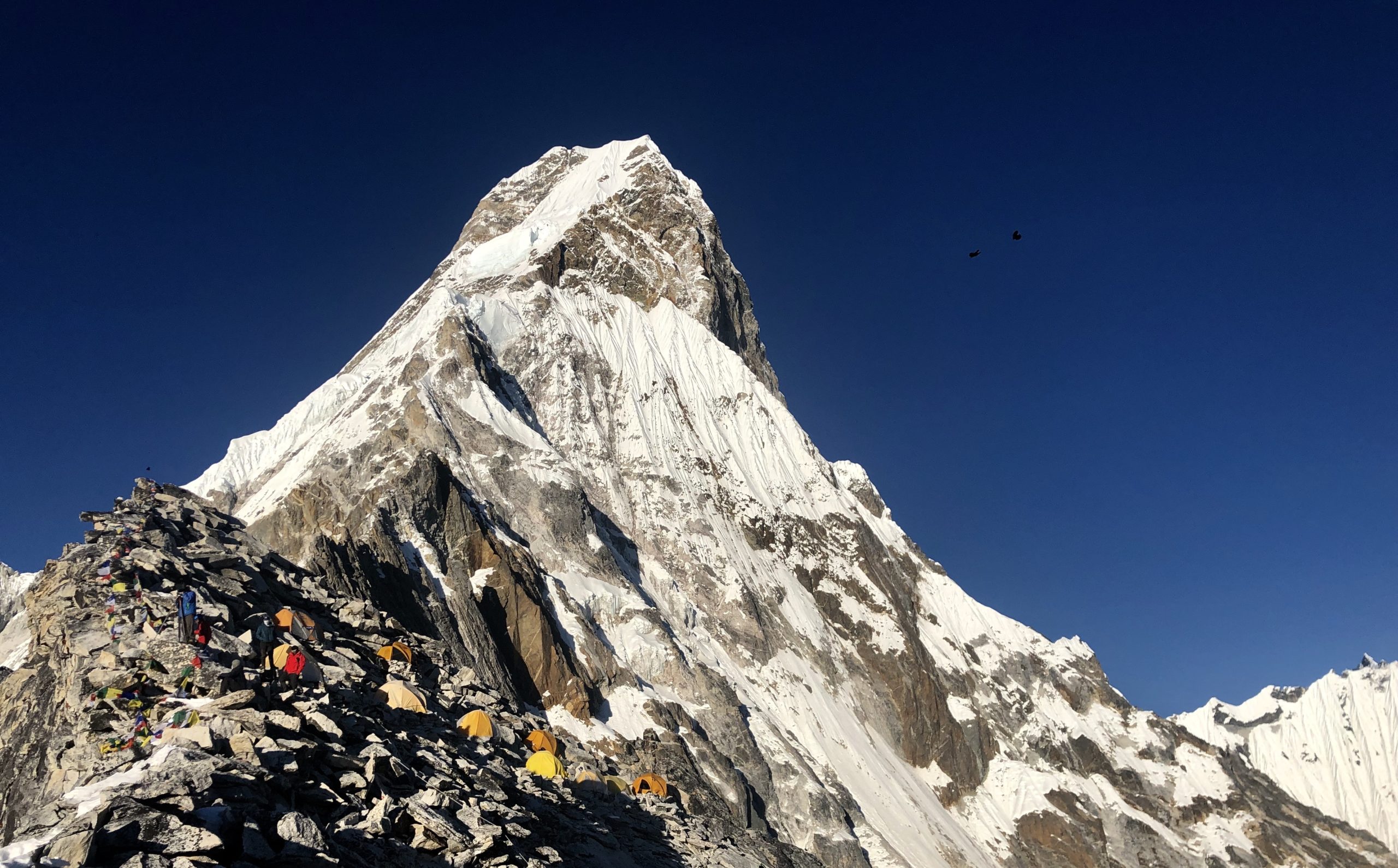 Ama Dablam – Climbing the Seven Summits